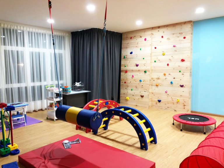 Reaching Independence through Structured Environment - Rise Intervention